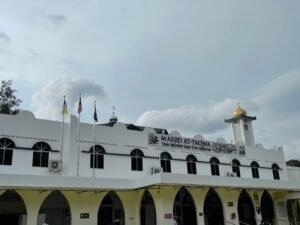 Masjid At-Taqwa TTDI (Zon 6) - masjiddekat.my